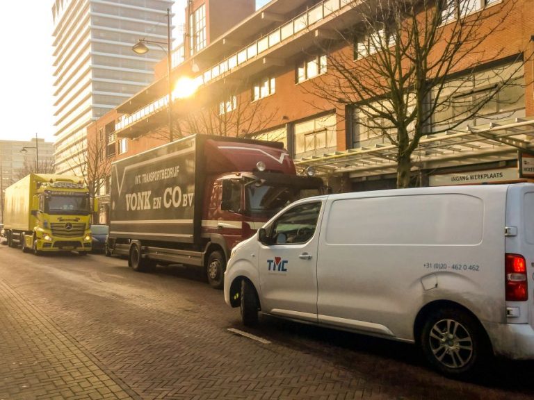 3.3.7 Shared logistics - TU Delft OCW